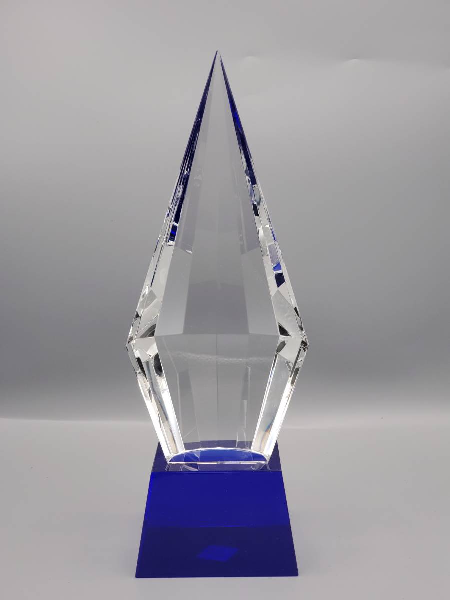 Obelisk Facet Crystal on Blue Base | Taylor's Artmedia Awards Limited