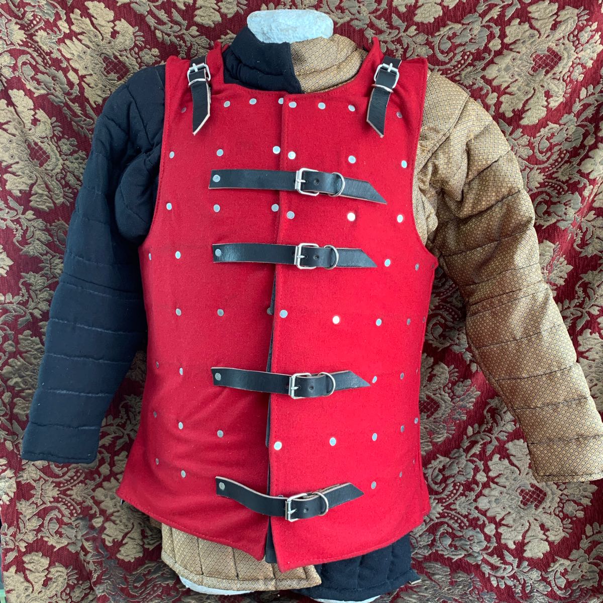 Torso | ⚒ Red Snake ⚔️ Armory