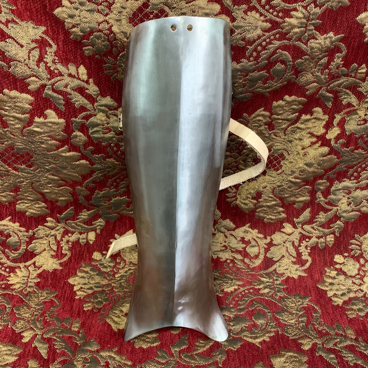 Greaves Model 2 (front only) | ⚒ Red Snake ⚔️ Armory