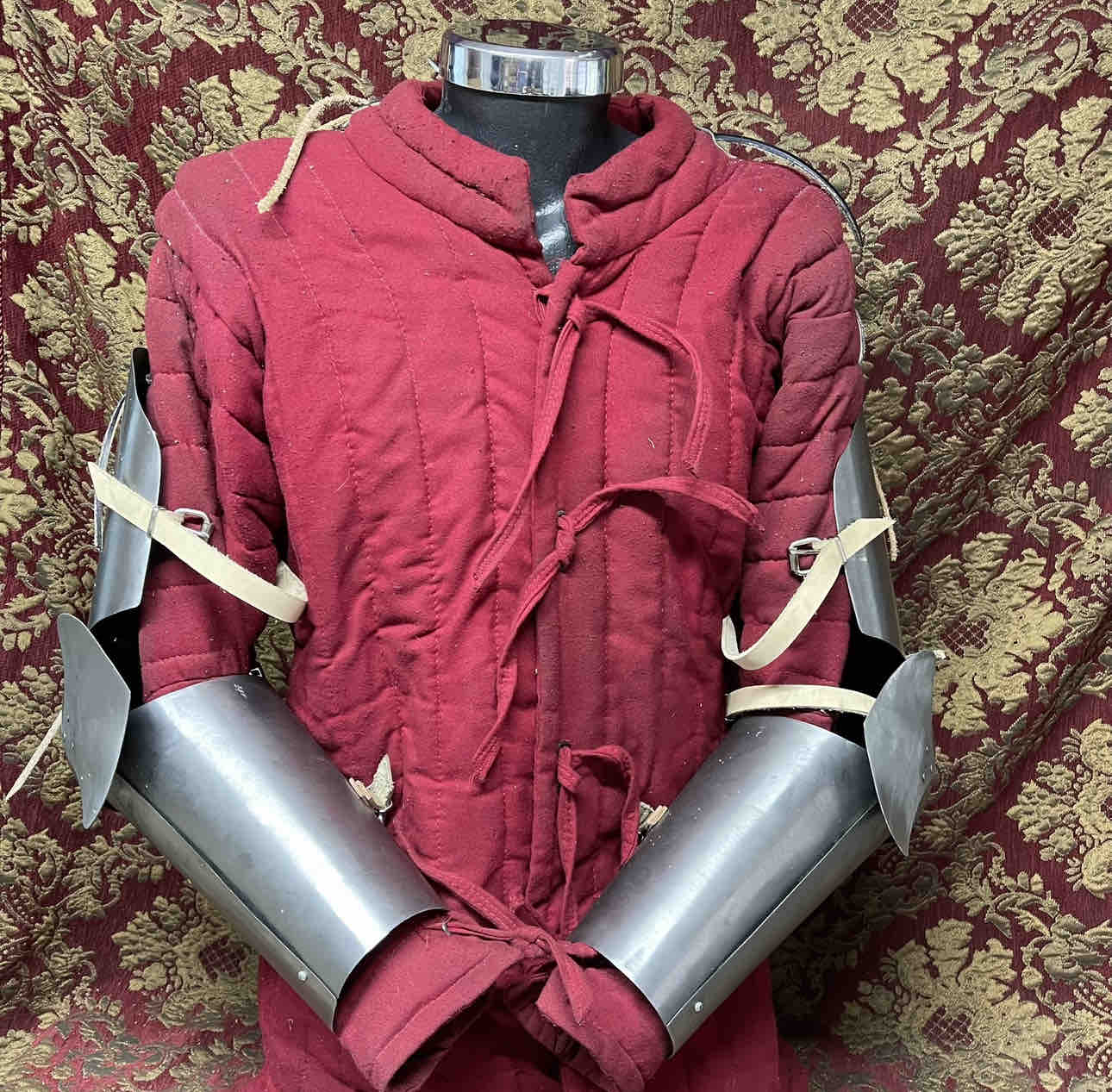 Arms Floating Model 1A | ⚒ Red Snake ⚔️ Armory