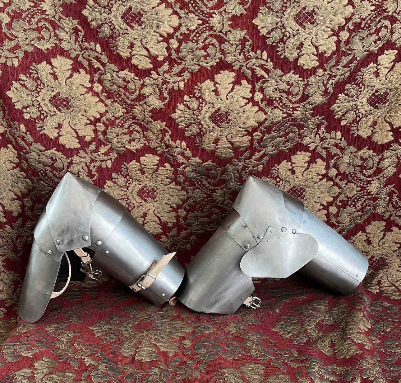 Arms Articulated Model 1A | ⚒ Red Snake ⚔️ Armory