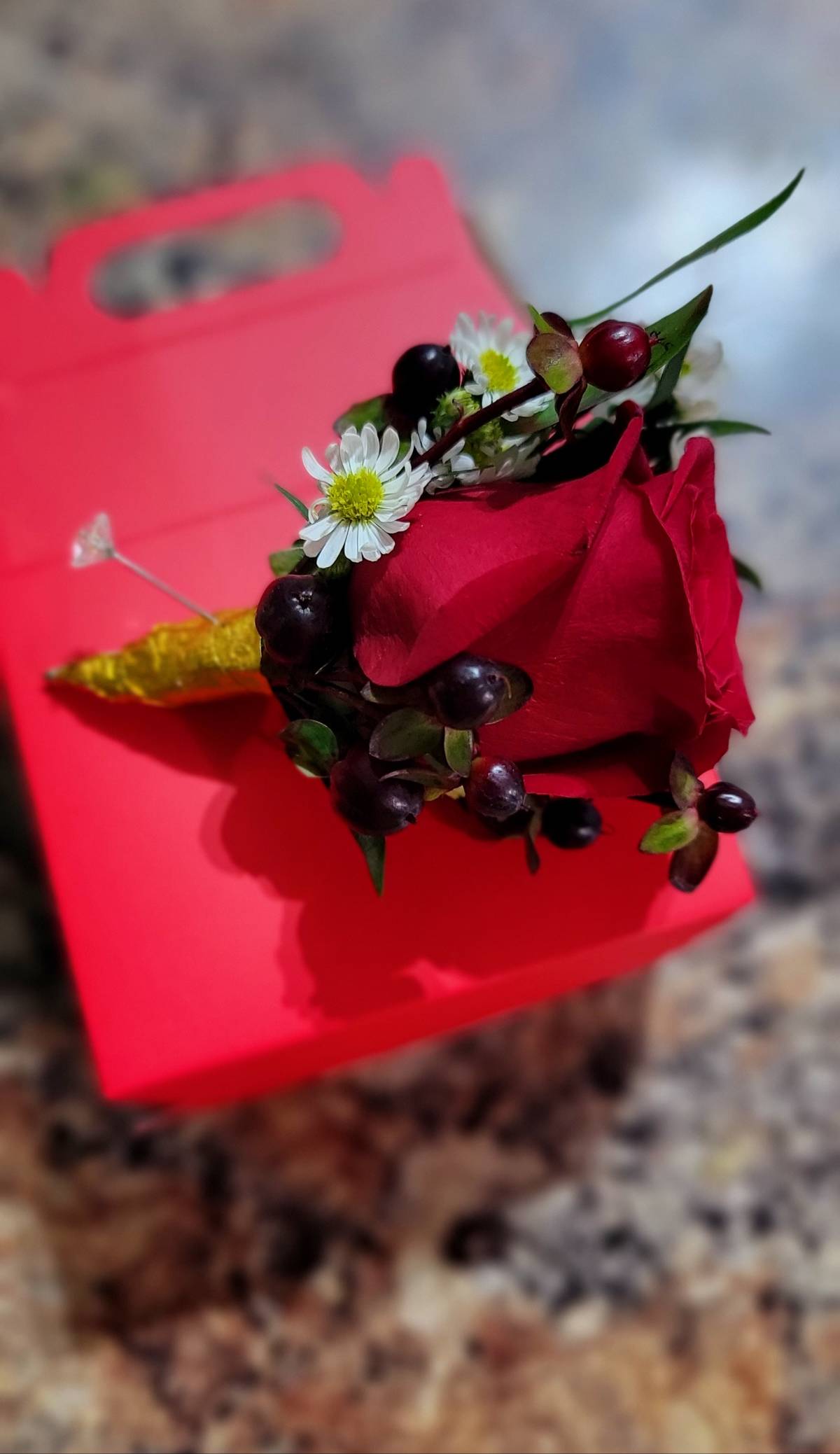 #1 Butonier | Floreé Floristería Corp.