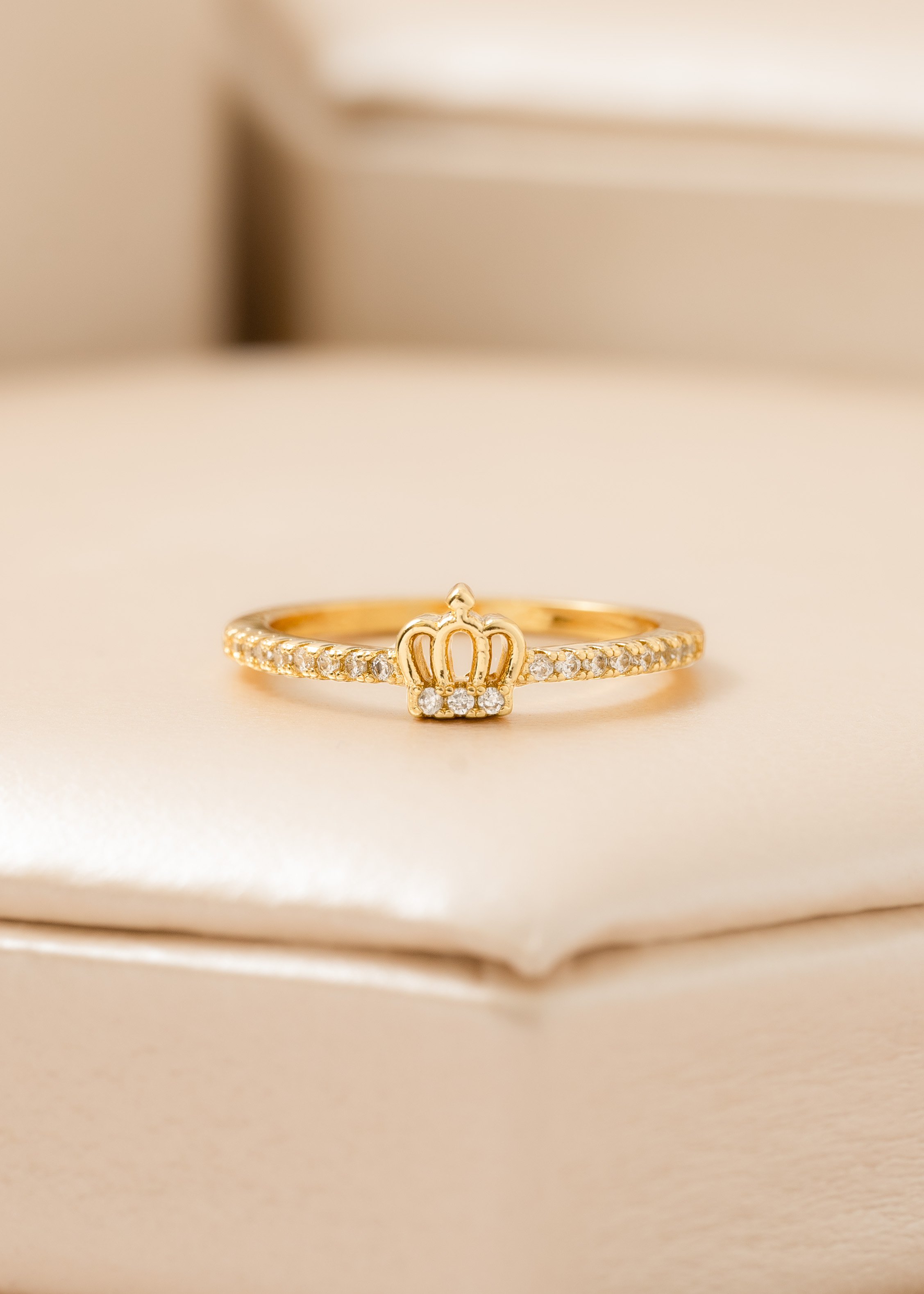 anillo queen | Oro laminado 18k