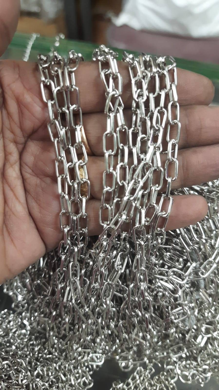 Raw chains | Regaliaz Traders