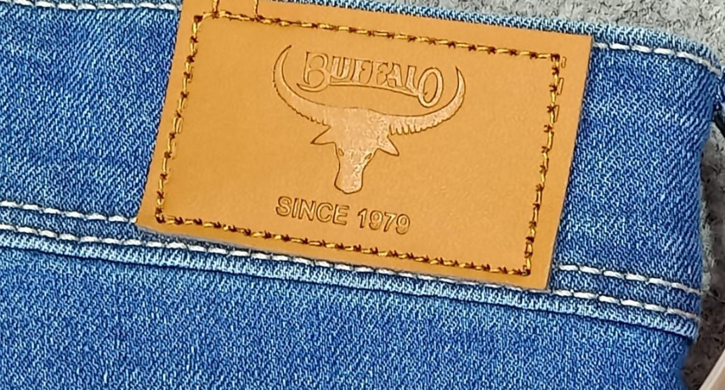 Buffalo Jeans Logo Straight Six Men's Fleece Jeans In Dark Sanded Blue