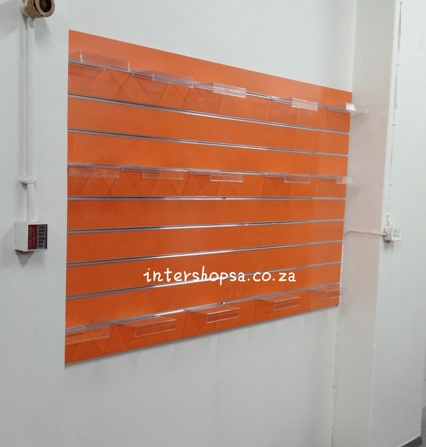 Slat Wall Colour | Intershop Discount Deals