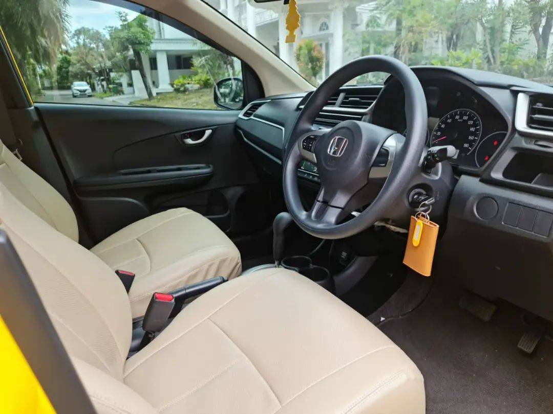 Honda brio e cvt 2020 interior store