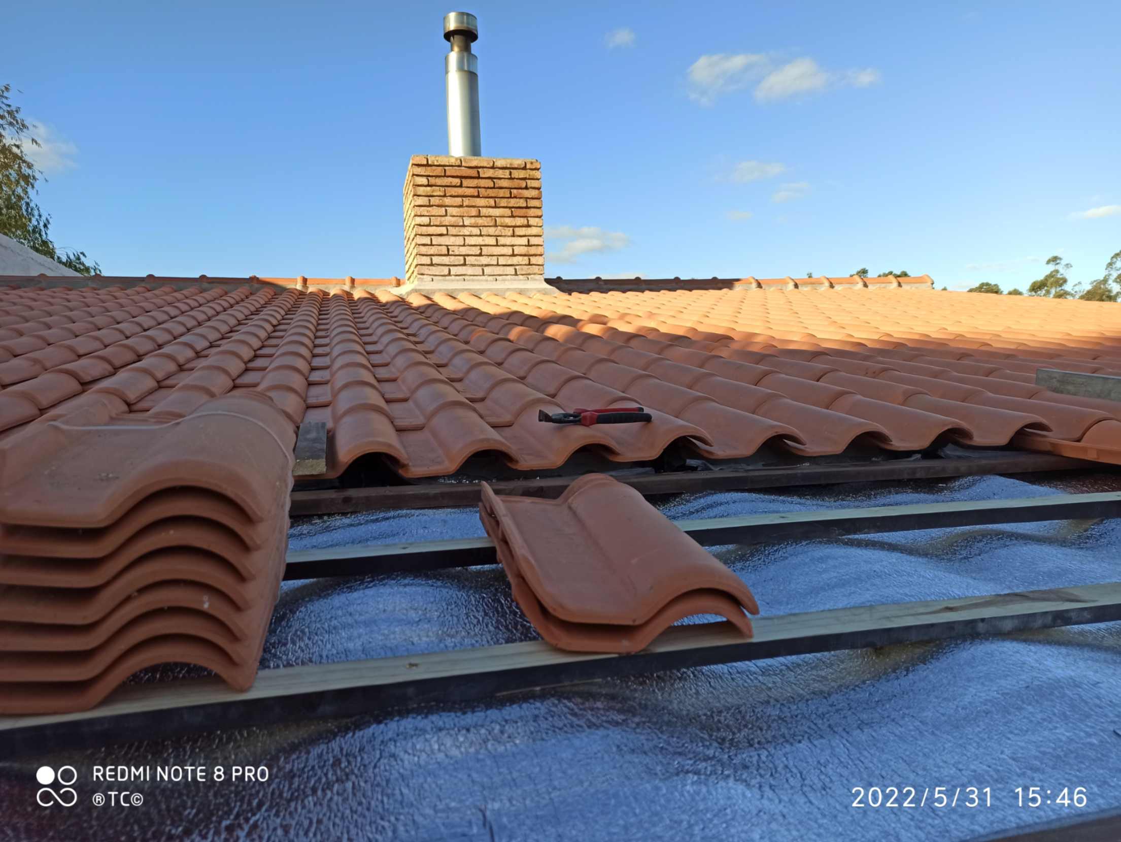 Techo de tejas portuguesas | @RUN TECH @rt for you "...de los cimientos ...