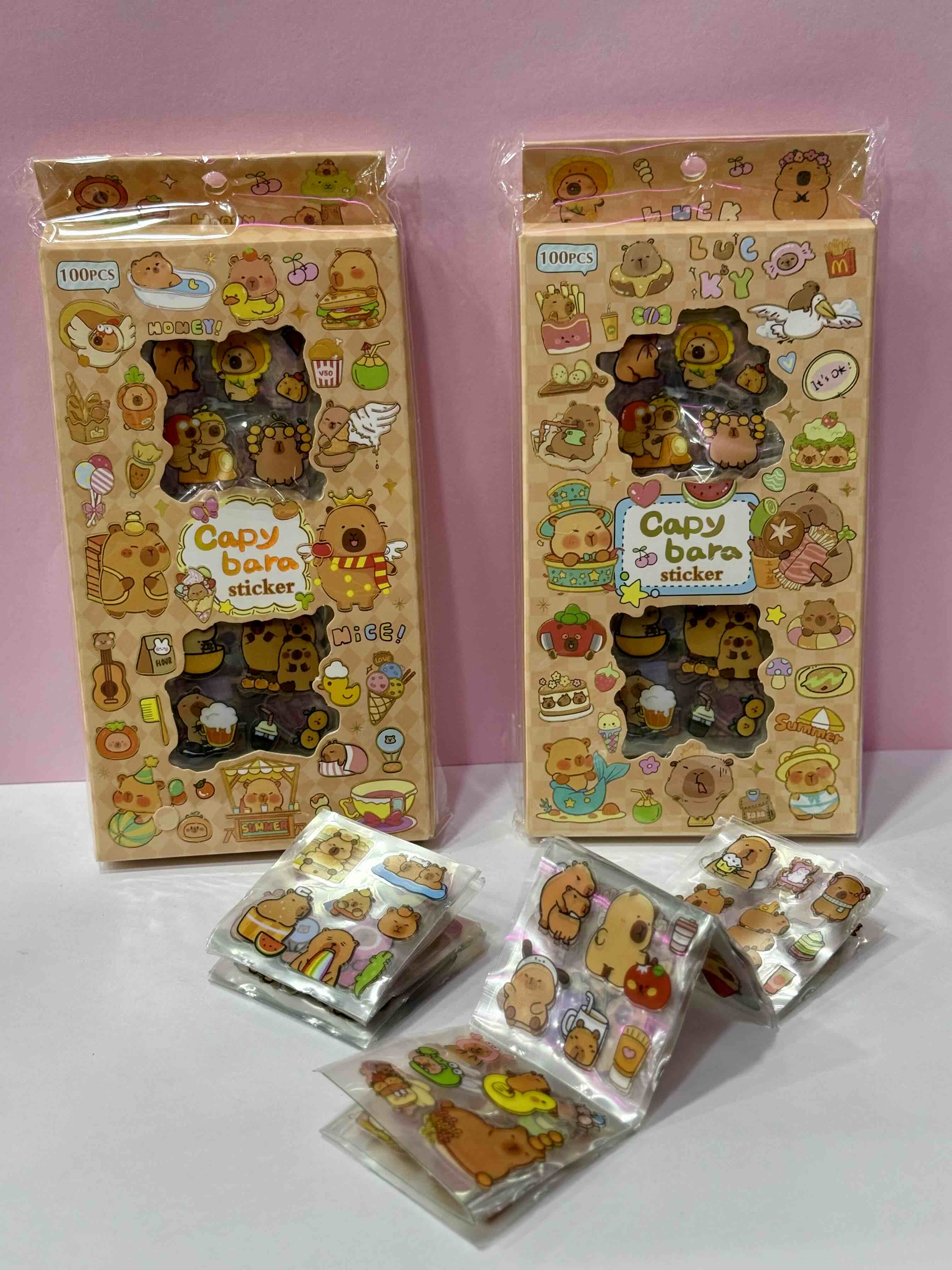 CAJA DE STICKERS POR 100 HOJAS CAPIBARA | La tienda del Esfero Kawaii