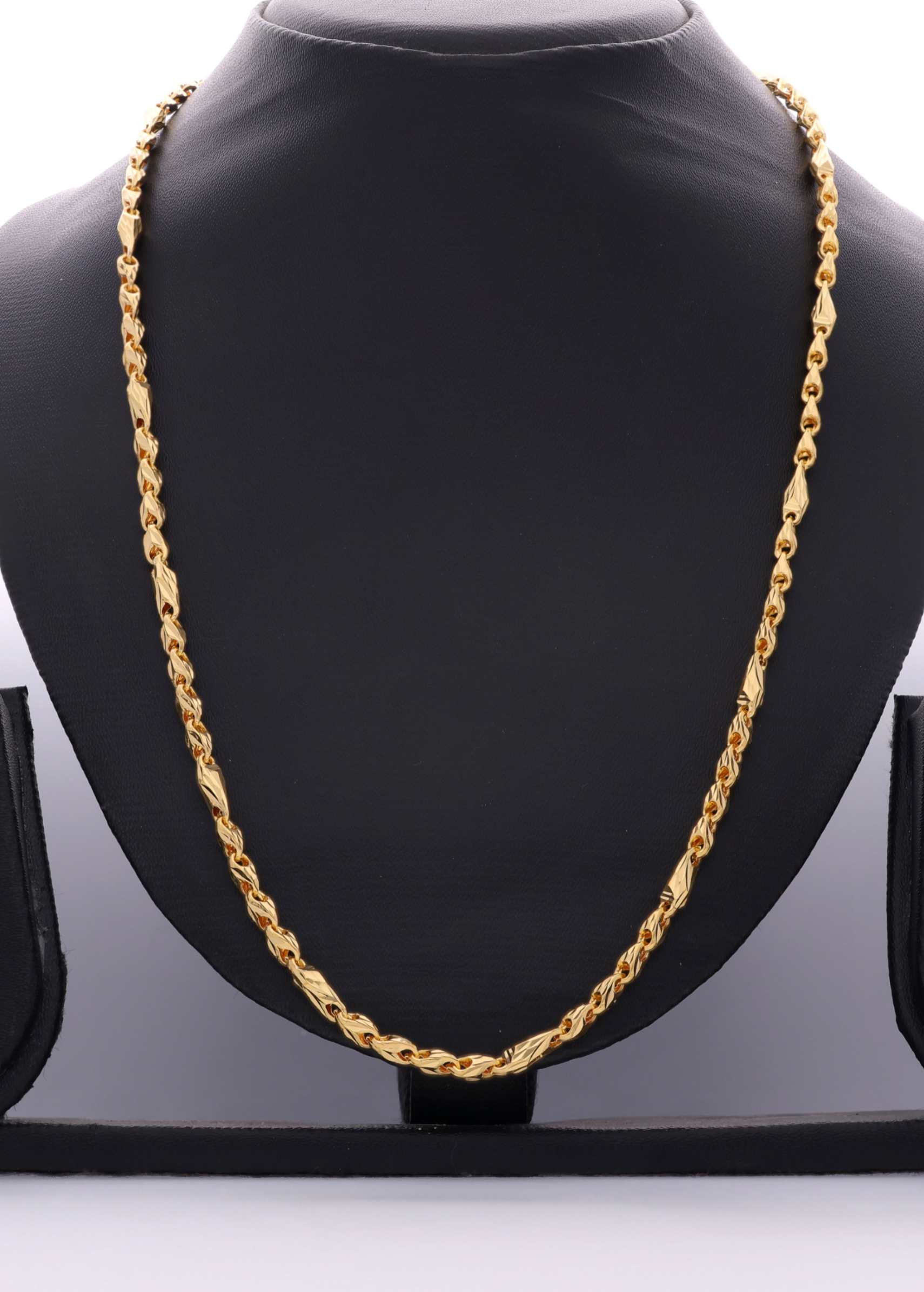 GHH149 | UNIQUE CHAINS AND JEWELS LIMITED