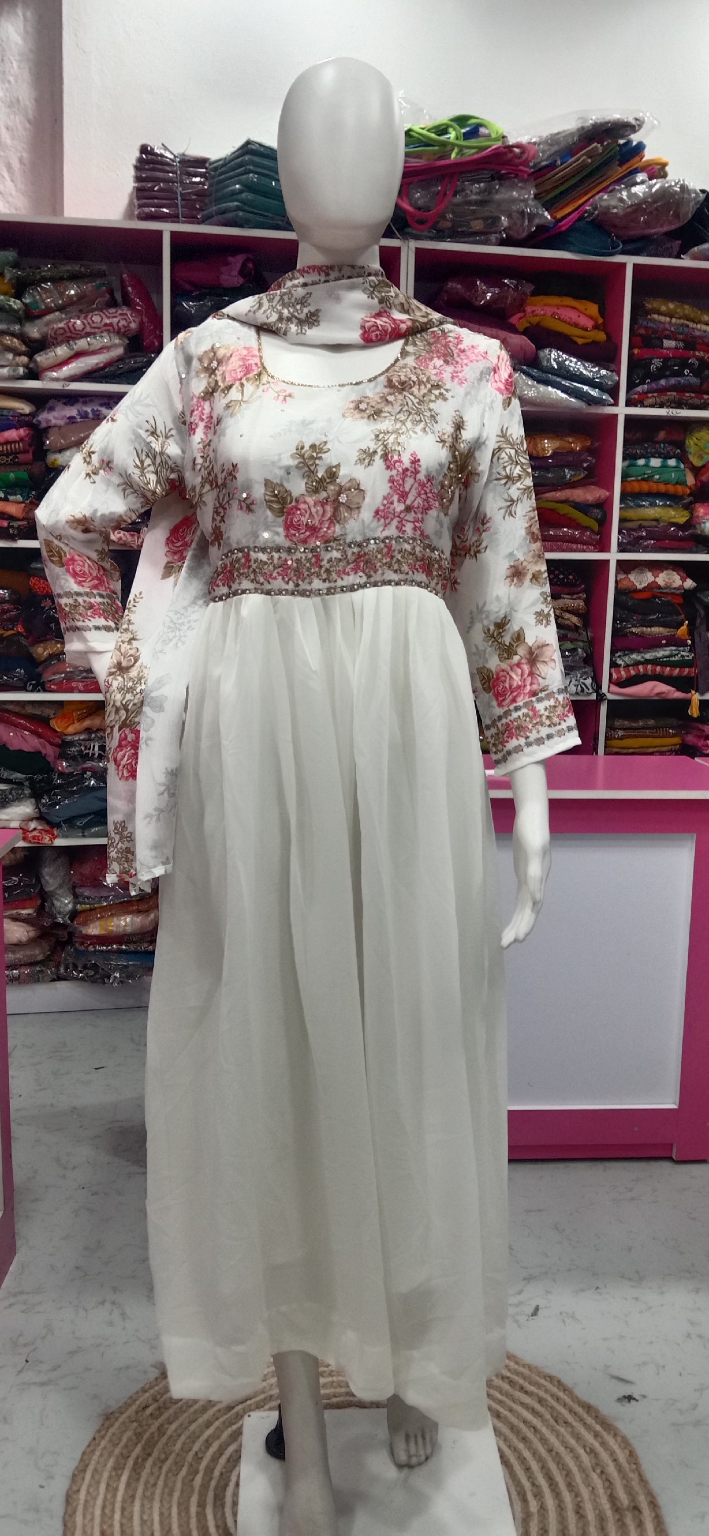 KURTI+PANT+SHAWL SET | RV THE RATHNAVALLY'S