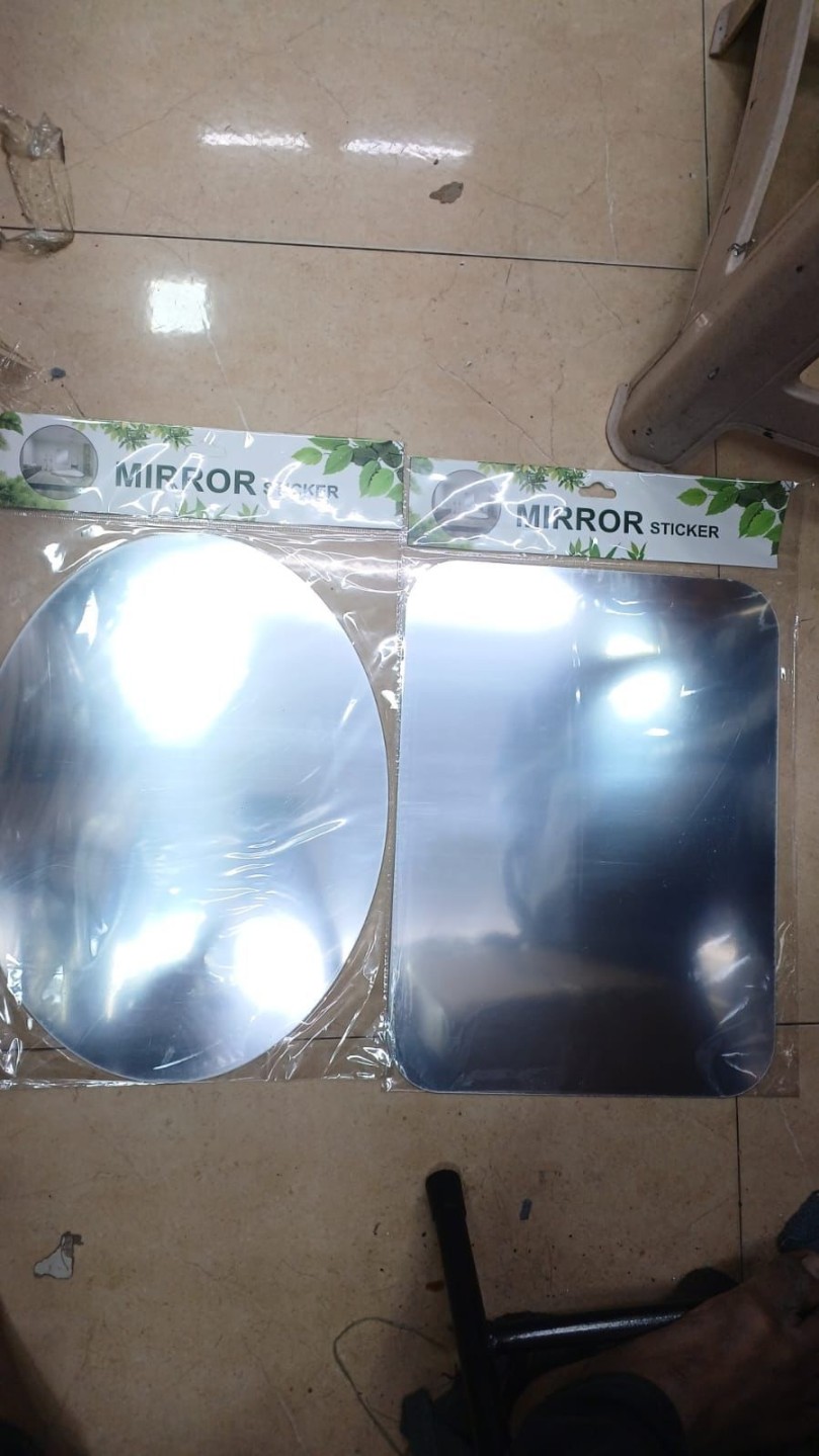 Small Sticker Mirror | Gadgets Mania